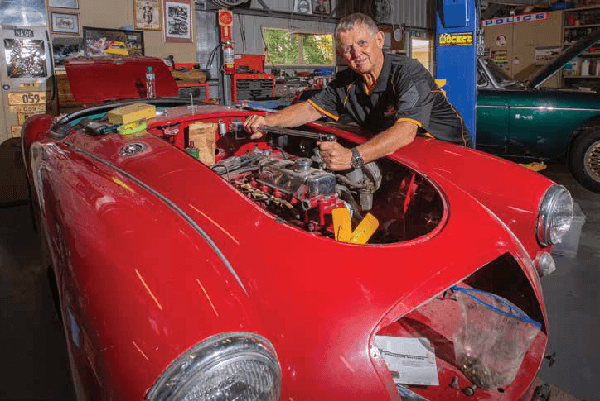 A Bush Mechanic’s Life - Australian Car Mechanic