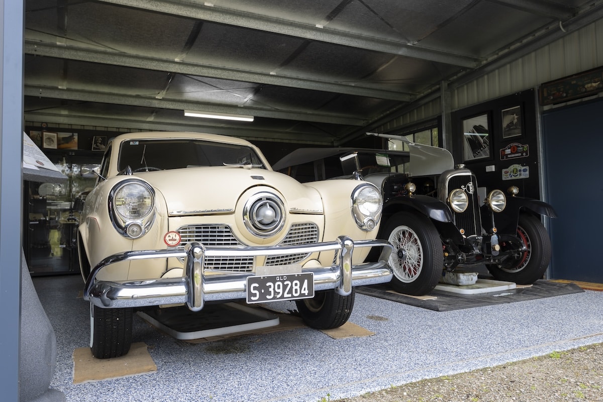 Jaguar Mark V, Corvettes and more in Colin's collection